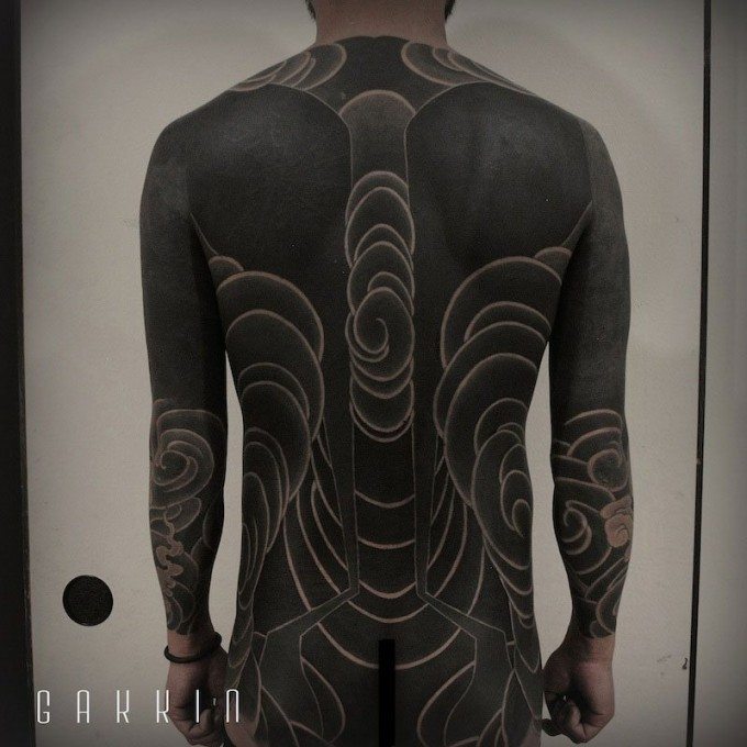 Gakkin, freehand tattoo artist pushes boundaries of the mind